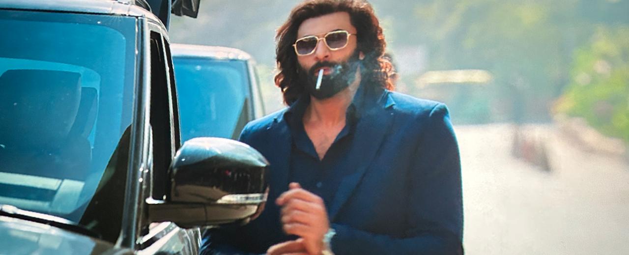 Animal Review: Ranbir, Anil Kapoor Deliver An Overhyped & Tiring Action ...