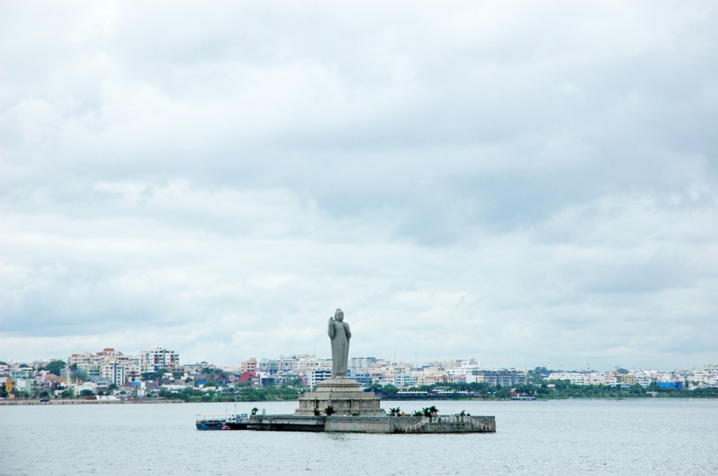 Hussain Sagar Lake in Hyderabad - Entry fee, Timings, Address - India