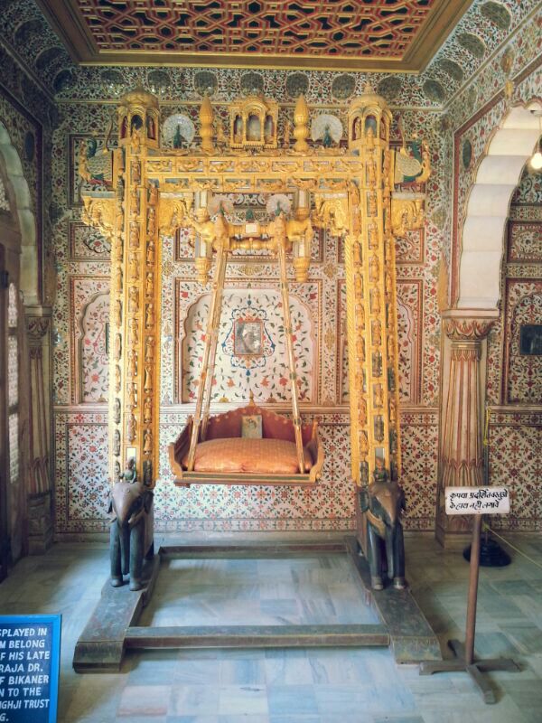 Jhoola at Gaj Mandir | My India