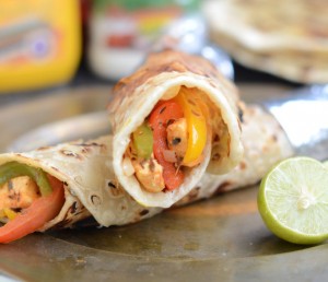 Paneer Kathi Roll Recipe, How to make Paneer Kathi Roll - Indian Main ...